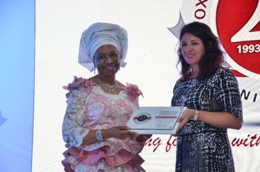 Oxbridge Tutorial College comemora 25º aniversário e lança segundo ...